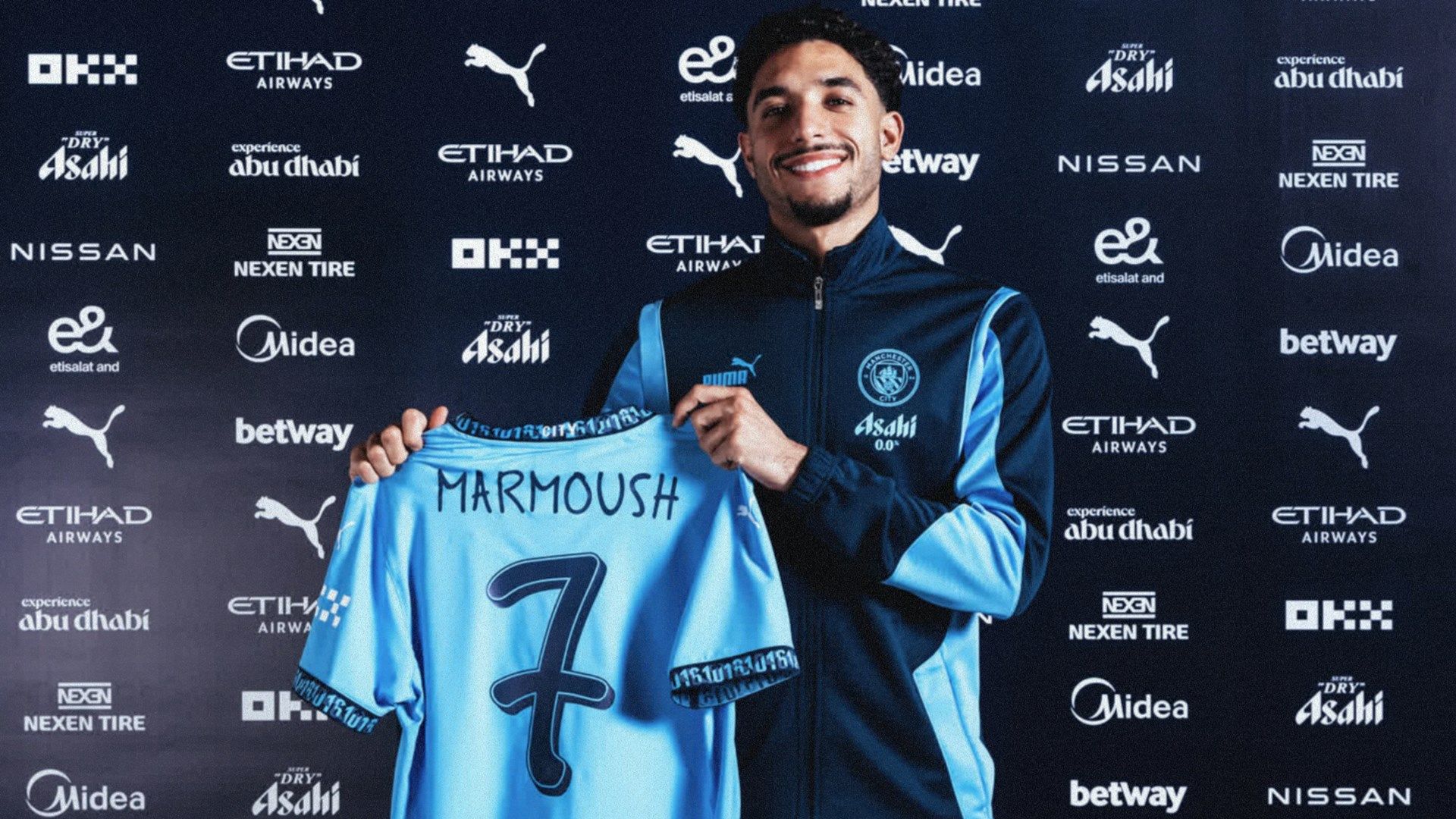 Manchester City presenteert Omar Marmoush, die een monsterlijk salaris gaat opstrijken | Voetbalzone